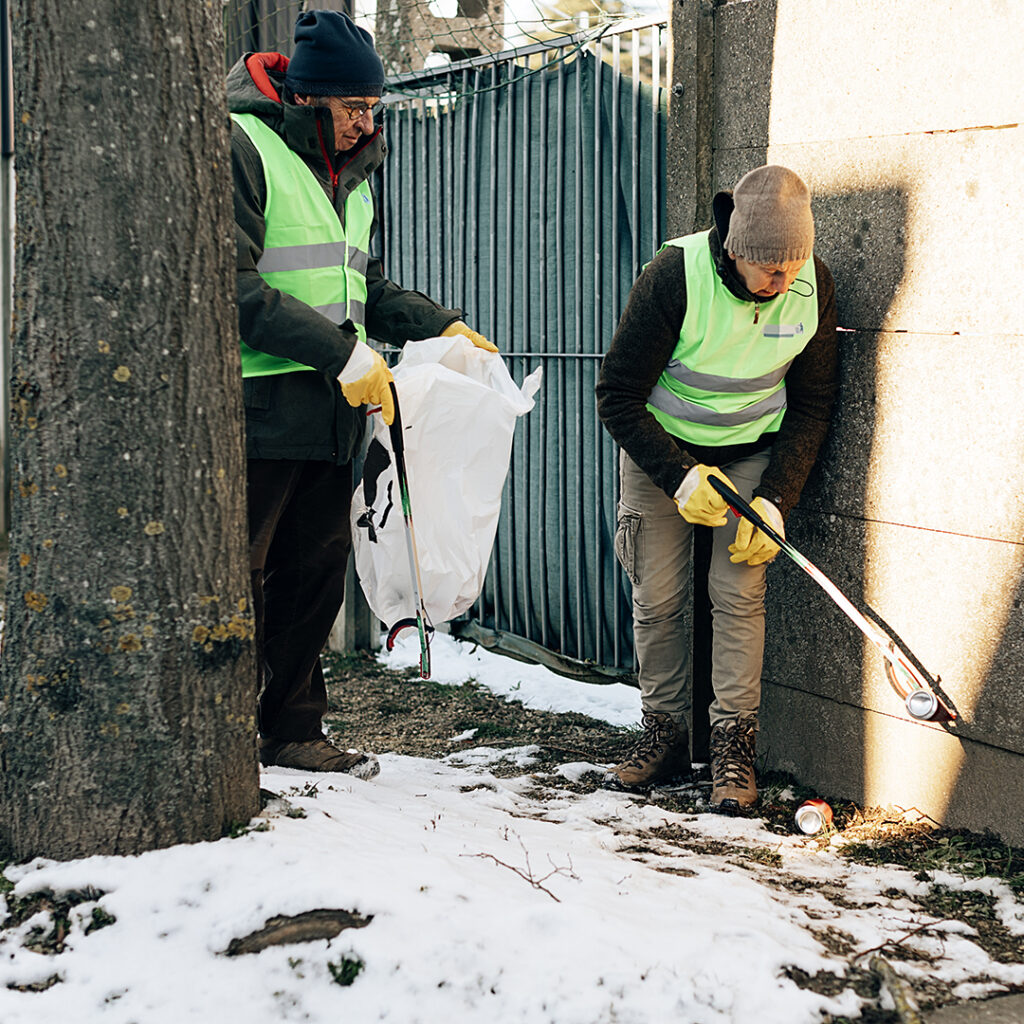 Day & Night Porter Services - Three Rivers Power Sweep, Inc.